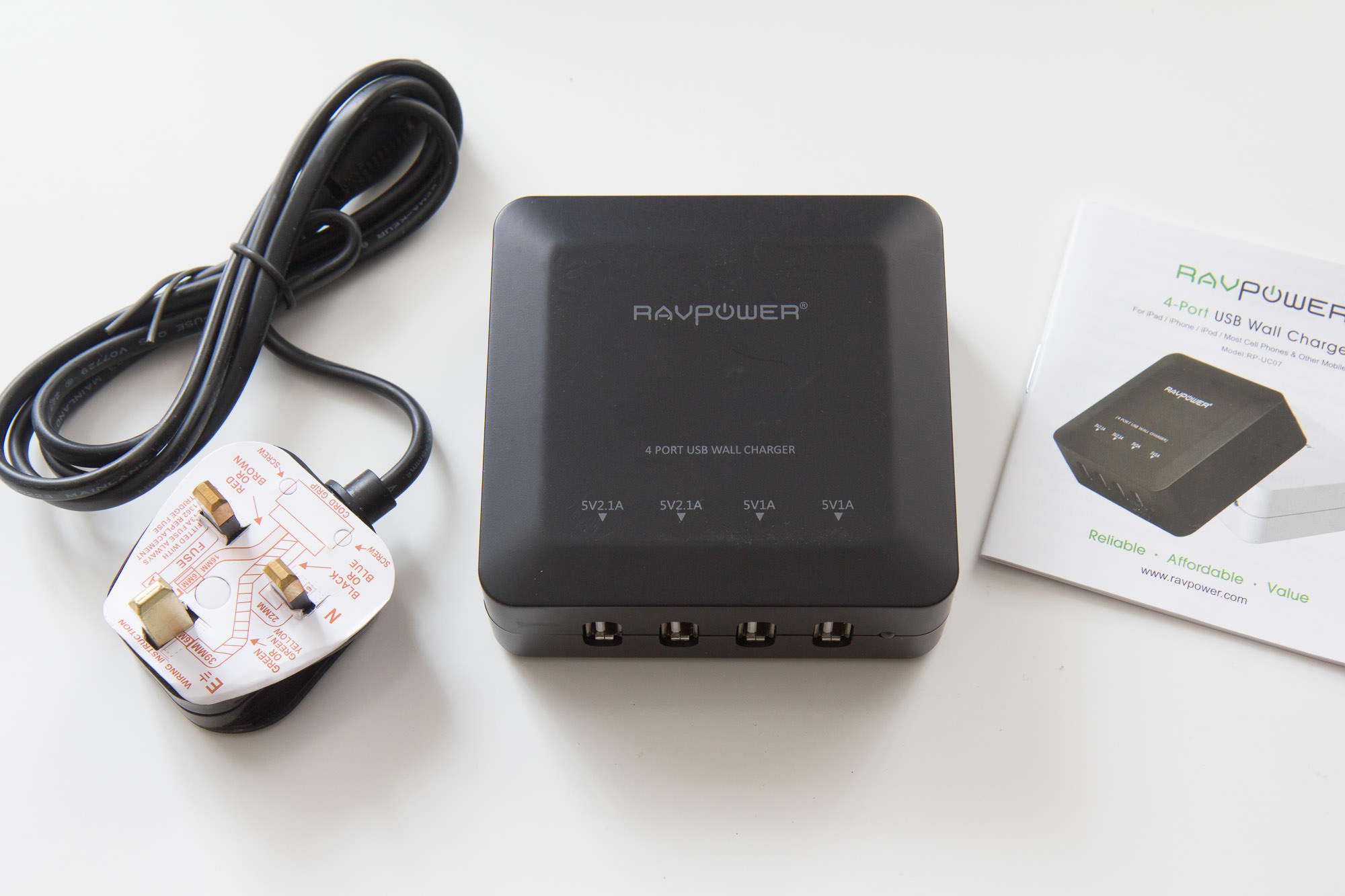 Review Corner: RAVPower RP-UC07 4‑Port USB Charger | Gothick.org.uk